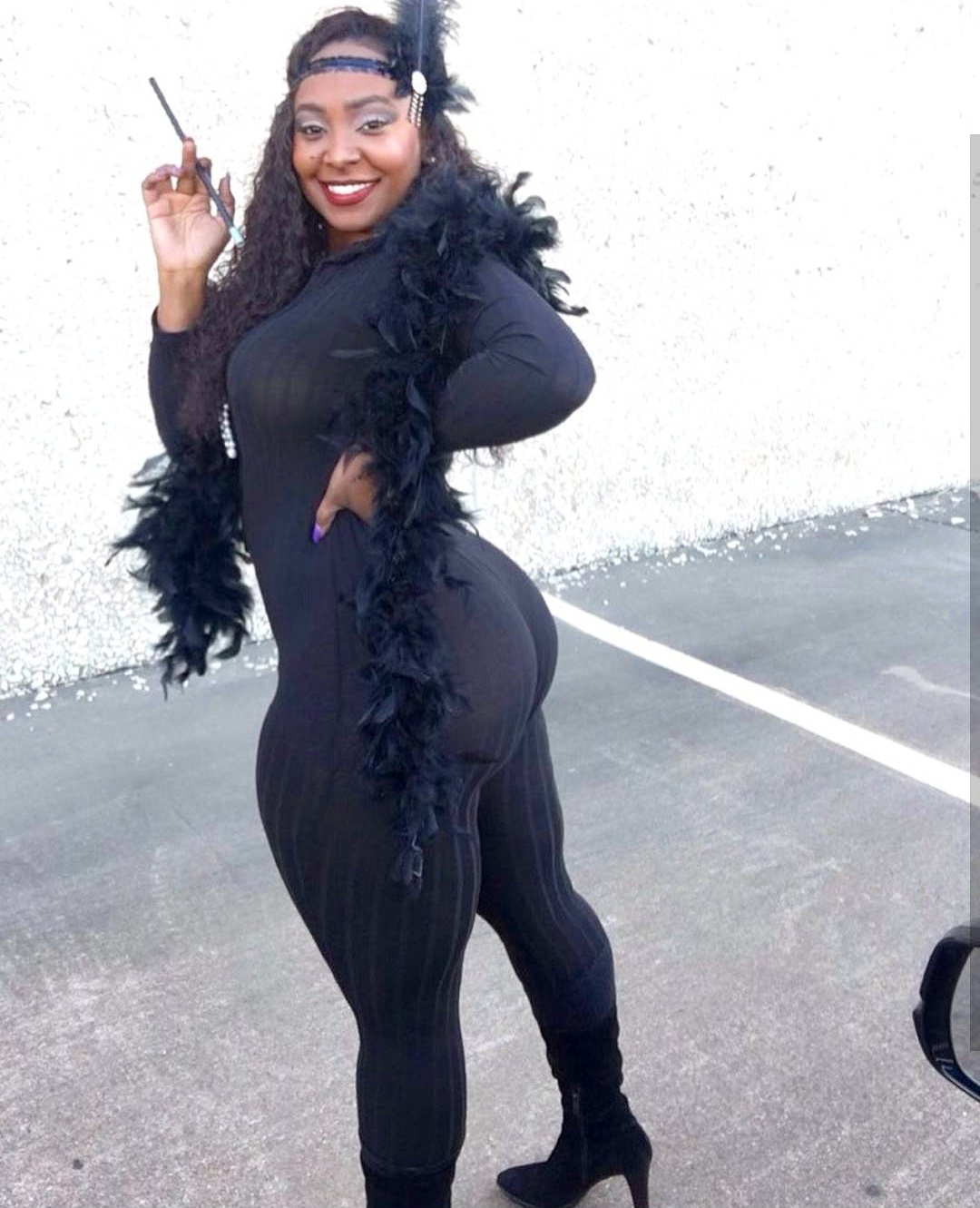 Check Out Sistas in Catchy Costumes – Affluent Blacks of Dallas